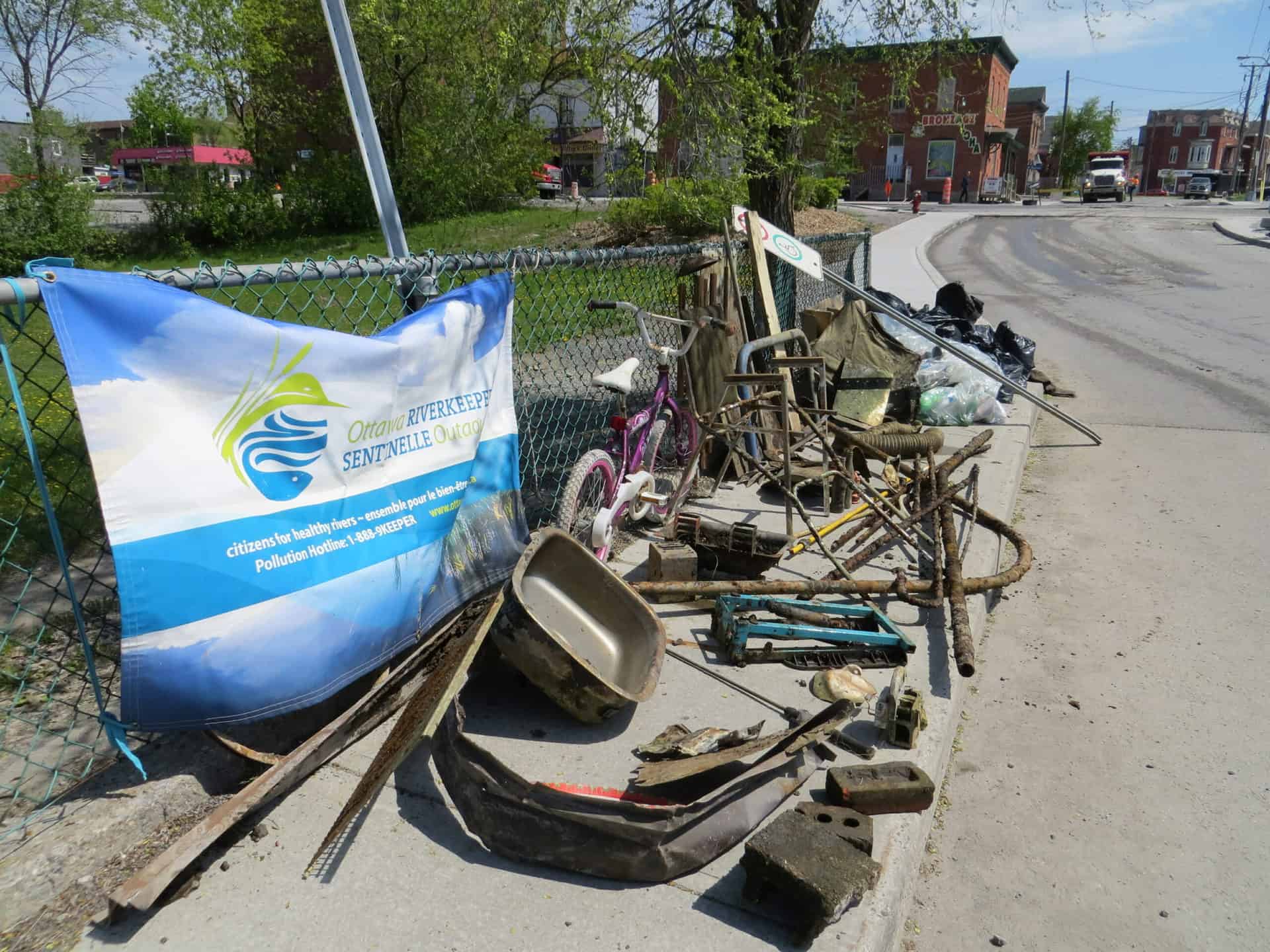 Organizing Your Own Shoreline Clean Up - Ottawa Riverkeeper | Garde ...